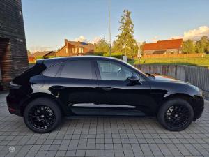 Melns Porsche Macan 2016 Vilkaviškis, ar dzinēja tilpumu 3.00 L un nobraukumu 151 tūkst. km par 21499 €, foto 6 vietnē AUTOMOTO.COM.LV