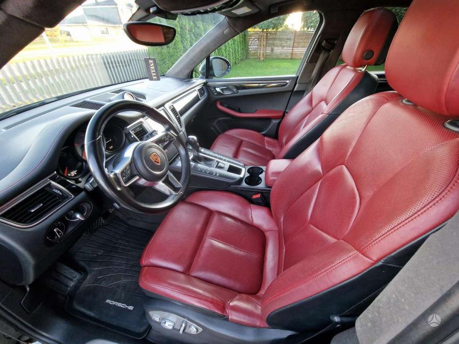 Melns Porsche Macan 2016 Vilkaviškis, ar dzinēja tilpumu 3.00 L un nobraukumu 151 tūkst. km par 21499 €, foto 10 vietnē AUTOMOTO.COM.LV