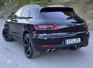 Melns Porsche Macan 2016 Viļņa, ar dzinēja tilpumu 2.97 L un nobraukumu 269 tūkst. km par 21500 €, foto 8 vietnē AUTOMOTO.COM.LV
