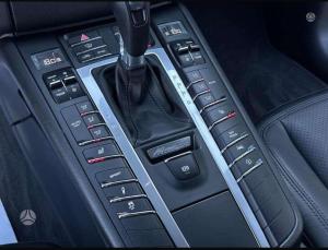 Melns Porsche Macan 2016 Viļņa, ar dzinēja tilpumu 2.97 L un nobraukumu 269 tūkst. km par 21500 €, foto 27 vietnē AUTOMOTO.COM.LV