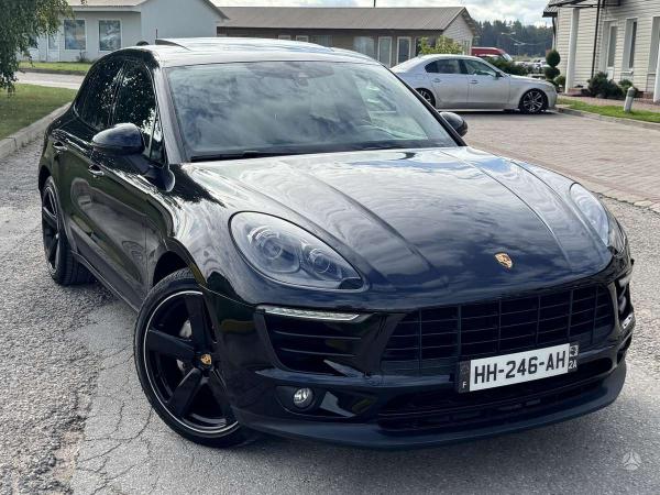Black Porsche Macan 2016 in Vilnius, with an engine capacity of 2.97 L and mileage of 253 thousand km for 15750 €, photo 6 on AUTOMOTO.COM.LV