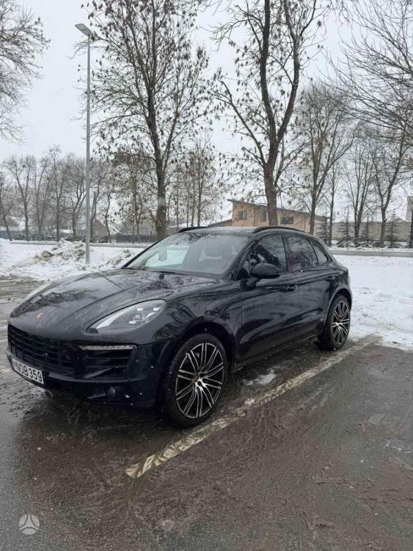 Melns Porsche Macan 2017 Kauņa, ar dzinēja tilpumu 3.00 L un nobraukumu 98 tūkst. km par 24750 €, foto  vietnē AUTOMOTO.COM.LV