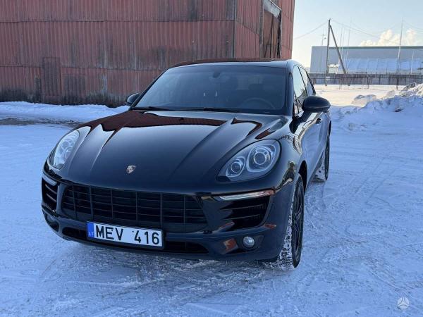 Melns Porsche Macan 2017 Klaipėda, ar dzinēja tilpumu 3.00 L un nobraukumu 220 tūkst. km par 16500 €, foto 3 vietnē AUTOMOTO.COM.LV
