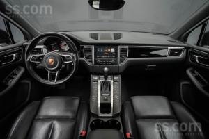Melns Porsche Macan 2017 Rīga, ar dzinēja tilpumu 3.00 L un nobraukumu 244 tūkst. km par 29550 €, foto 16 vietnē AUTOMOTO.COM.LV