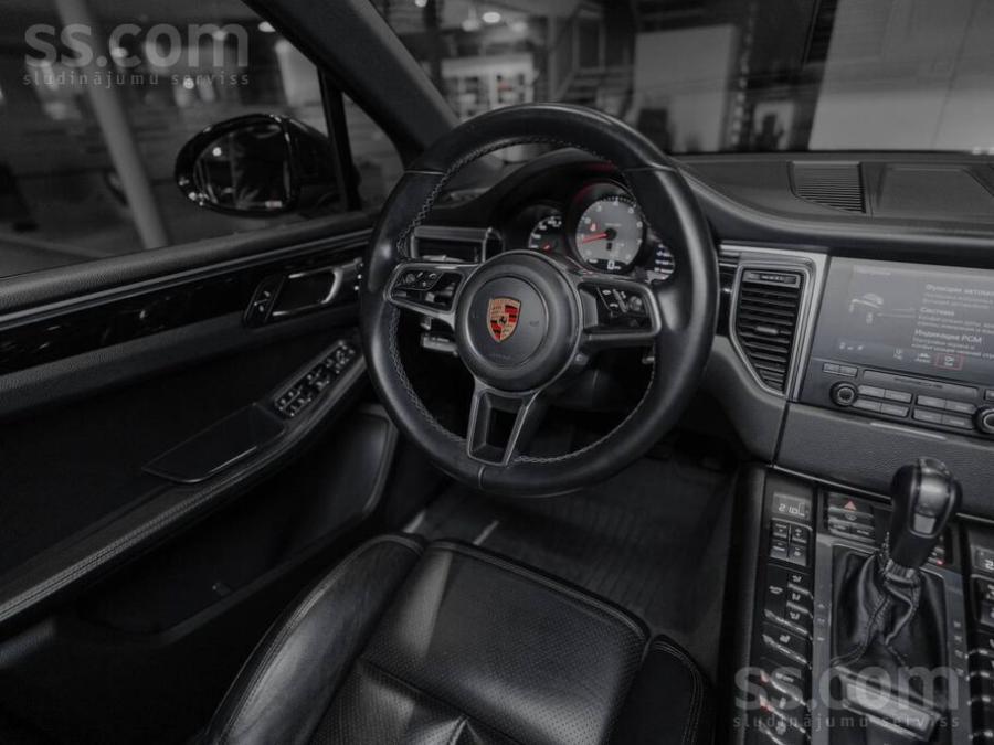 Melns Porsche Macan 2017 Rīga, ar dzinēja tilpumu 3.00 L un nobraukumu 190 tūkst. km par 29900 €, foto 6 vietnē AUTOMOTO.COM.LV