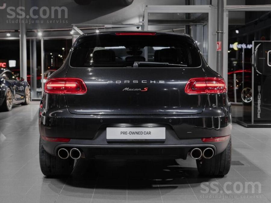 Melns Porsche Macan 2017 Rīga, ar dzinēja tilpumu 3.00 L un nobraukumu 190 tūkst. km par 29900 €, foto 7 vietnē AUTOMOTO.COM.LV