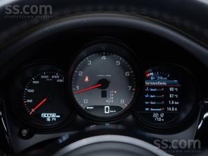 Melns Porsche Macan 2017 Rīga, ar dzinēja tilpumu 3.00 L un nobraukumu 190 tūkst. km par 29900 €, foto 25 vietnē AUTOMOTO.COM.LV
