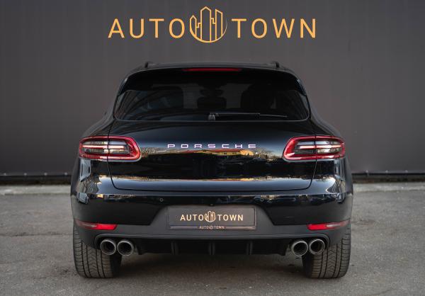 Melns Porsche Macan 2017 Rīga, ar dzinēja tilpumu 3.00 L un nobraukumu 244 tūkst. km par 26950 €, foto 10 vietnē AUTOMOTO.COM.LV