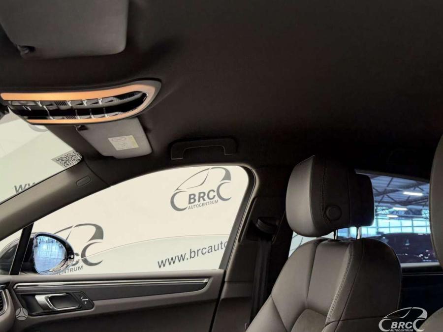 Melns Porsche Macan 2017 Viļņa, ar dzinēja tilpumu 1.98 L un nobraukumu 141 tūkst. km par 22900 €, foto 27 vietnē AUTOMOTO.COM.LV