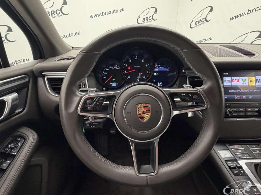 Melns Porsche Macan 2017 Viļņa, ar dzinēja tilpumu 1.98 L un nobraukumu 141 tūkst. km par 22900 €, foto 32 vietnē AUTOMOTO.COM.LV