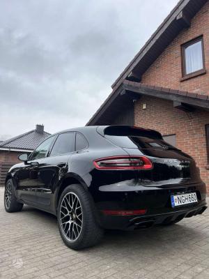 Melns Porsche Macan 2017 Klaipėda, ar dzinēja tilpumu 1.98 L un nobraukumu 200 tūkst. km par 21000 €, foto 6 vietnē AUTOMOTO.COM.LV