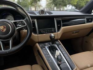 Черный Порше Масан 2017 в Шилале, объемом двигателя 3.00 л и пробегом 135 тыс. км за 26750 €, фото 26 на AUTOMOTO.COM.LV