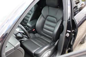 Black Porsche Macan 2017 in Klaipeda, with an engine capacity of 3.60 L and mileage of 110 thousand km for 20900 €, photo 20 on AUTOMOTO.COM.LV