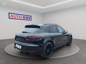 Black Porsche Macan 2017 in Kaunas, with an engine capacity of 3.00 L and mileage of 169 thousand km for 31999 €, photo 6 on AUTOMOTO.COM.LV