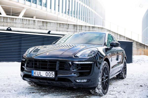 Melns Porsche Macan 2018 Viļņa, ar dzinēja tilpumu 3.00 L un nobraukumu 83 tūkst. km par 38000 €, foto 4 vietnē AUTOMOTO.COM.LV