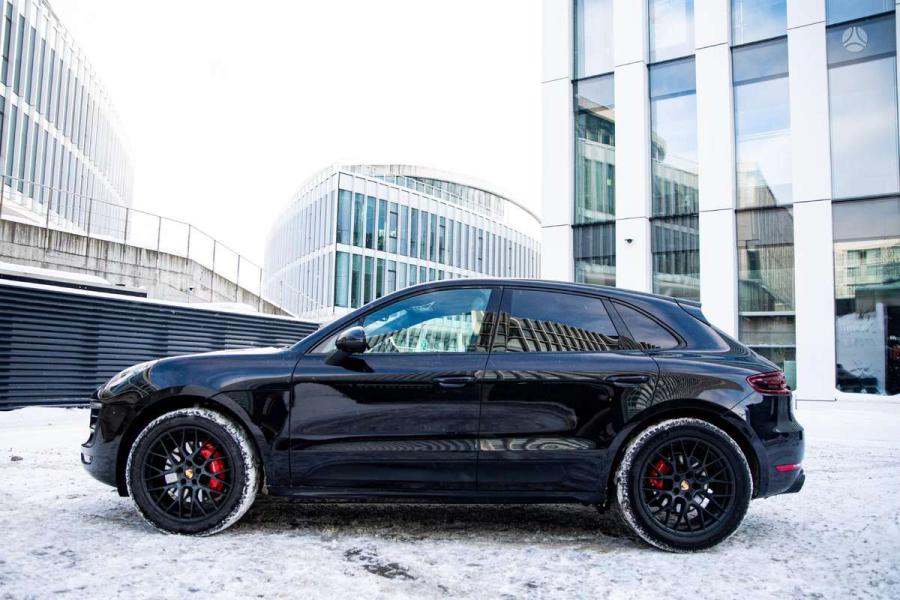 Melns Porsche Macan 2018 Viļņa, ar dzinēja tilpumu 3.00 L un nobraukumu 83 tūkst. km par 38000 €, foto 12 vietnē AUTOMOTO.COM.LV