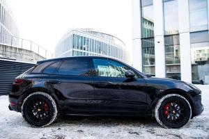 Melns Porsche Macan 2018 Viļņa, ar dzinēja tilpumu 3.00 L un nobraukumu 83 tūkst. km par 38000 €, foto 13 vietnē AUTOMOTO.COM.LV
