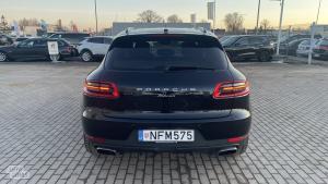 Melns Porsche Macan 2018 Marijampole, ar dzinēja tilpumu 2.00 L un nobraukumu 74 tūkst. km par 29900 €, foto 7 vietnē AUTOMOTO.COM.LV