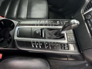 Melns Porsche Macan 2018 Viļņa, ar dzinēja tilpumu 3.00 L un nobraukumu 240 tūkst. km par 25500 €, foto 19 vietnē AUTOMOTO.COM.LV
