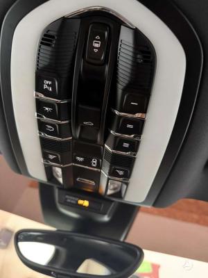 Melns Porsche Macan 2018 Viļņa, ar dzinēja tilpumu 3.00 L un nobraukumu 240 tūkst. km par 25500 €, foto 21 vietnē AUTOMOTO.COM.LV