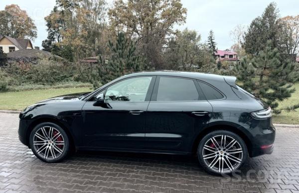 Porsche Macan 2018 Rīga vietnē Melns Porsche Macan 2018 Rīga, ar dzinēja tilpumu 3.00 L un nobraukumu 112 tūkst. km par 40400 €, foto 5 vietnē AUTOMOTO.COM.LV
