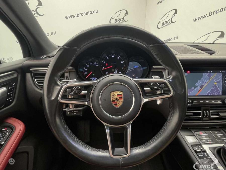 Melns Porsche Macan 2019 Viļņa, ar dzinēja tilpumu 1.98 L un nobraukumu 118 tūkst. km par 39800 €, foto 29 vietnē AUTOMOTO.COM.LV