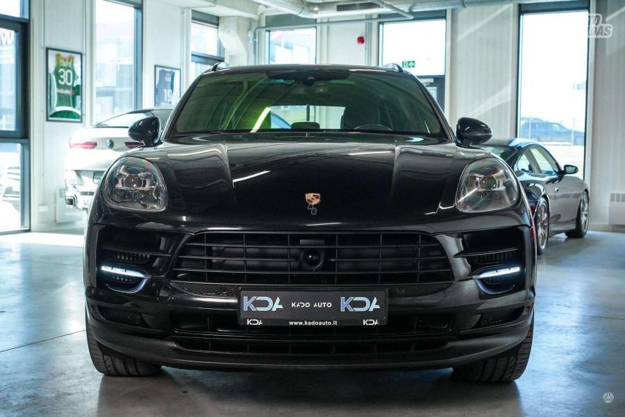 Melns Porsche Macan 2019 Marijampole, ar dzinēja tilpumu 3.00 L un nobraukumu 81 tūkst. km par 44450 €, foto 4 vietnē AUTOMOTO.COM.LV