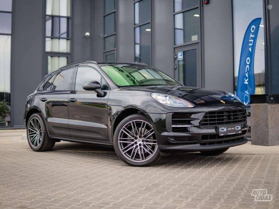 Melns Porsche Macan 2019 Marijampole, ar dzinēja tilpumu 3.00 L un nobraukumu 82 tūkst. km par 43450 €, foto 1 vietnē AUTOMOTO.COM.LV