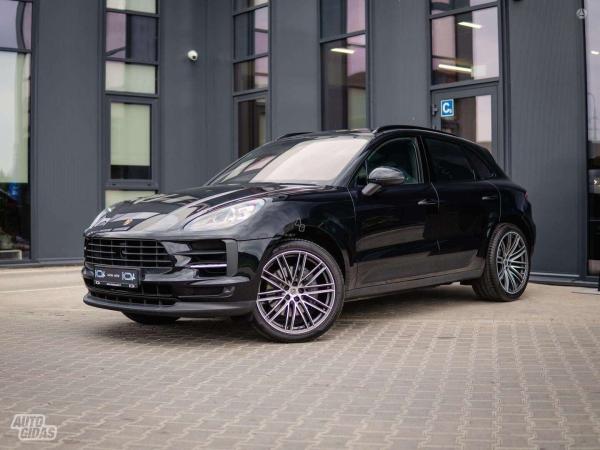 Melns Porsche Macan 2019 Marijampole, ar dzinēja tilpumu 3.00 L un nobraukumu 82 tūkst. km par 43450 €, foto 2 vietnē AUTOMOTO.COM.LV