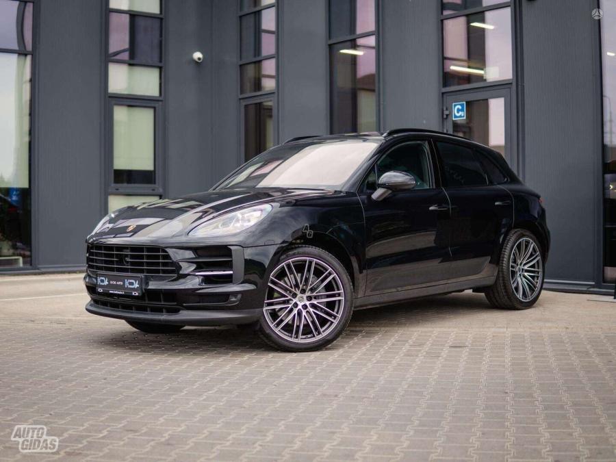 Melns Porsche Macan 2019 Marijampole, ar dzinēja tilpumu 3.00 L un nobraukumu 82 tūkst. km par 43450 €, foto 3 vietnē AUTOMOTO.COM.LV