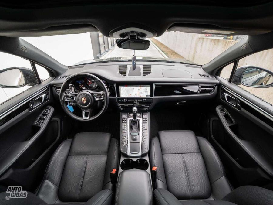 Melns Porsche Macan 2019 Marijampole, ar dzinēja tilpumu 3.00 L un nobraukumu 82 tūkst. km par 43450 €, foto 19 vietnē AUTOMOTO.COM.LV