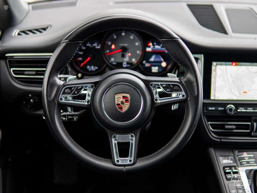 Melns Porsche Macan 2019 Marijampole, ar dzinēja tilpumu 3.00 L un nobraukumu 82 tūkst. km par 43450 €, foto 21 vietnē AUTOMOTO.COM.LV