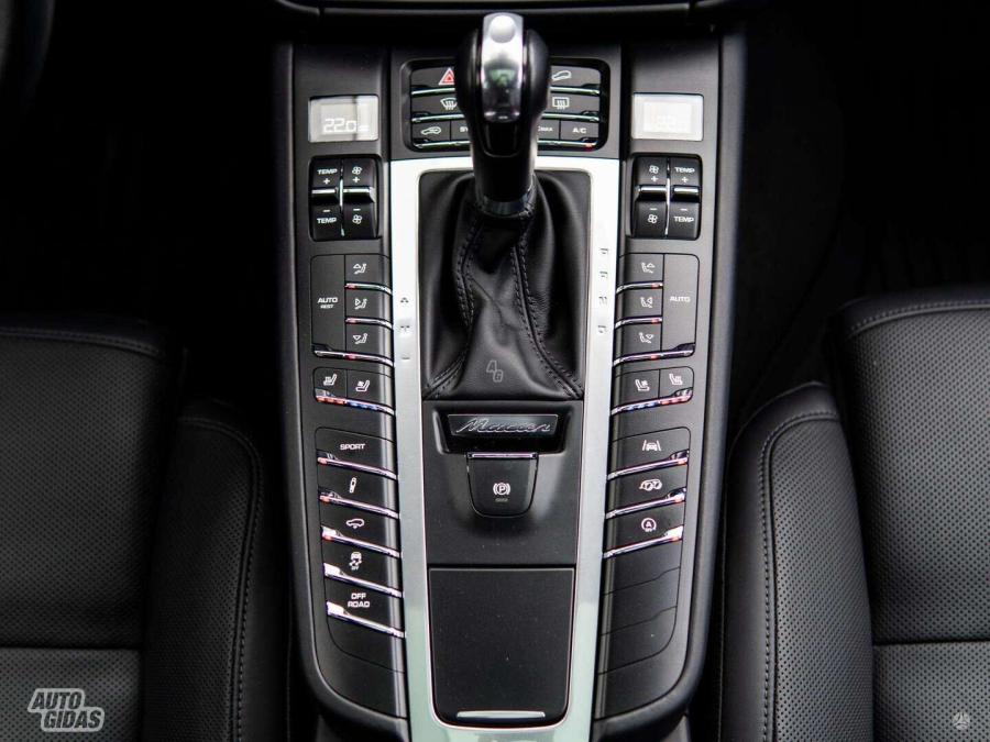 Melns Porsche Macan 2019 Marijampole, ar dzinēja tilpumu 3.00 L un nobraukumu 82 tūkst. km par 43450 €, foto 23 vietnē AUTOMOTO.COM.LV