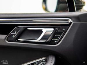 Melns Porsche Macan 2019 Marijampole, ar dzinēja tilpumu 3.00 L un nobraukumu 82 tūkst. km par 43450 €, foto 30 vietnē AUTOMOTO.COM.LV