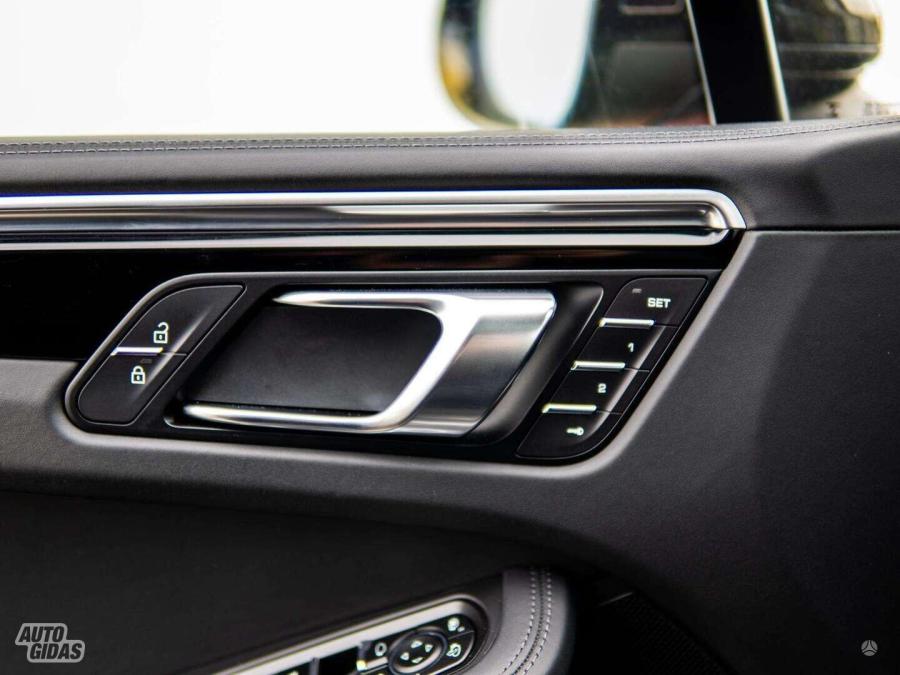 Melns Porsche Macan 2019 Marijampole, ar dzinēja tilpumu 3.00 L un nobraukumu 82 tūkst. km par 43450 €, foto 30 vietnē AUTOMOTO.COM.LV
