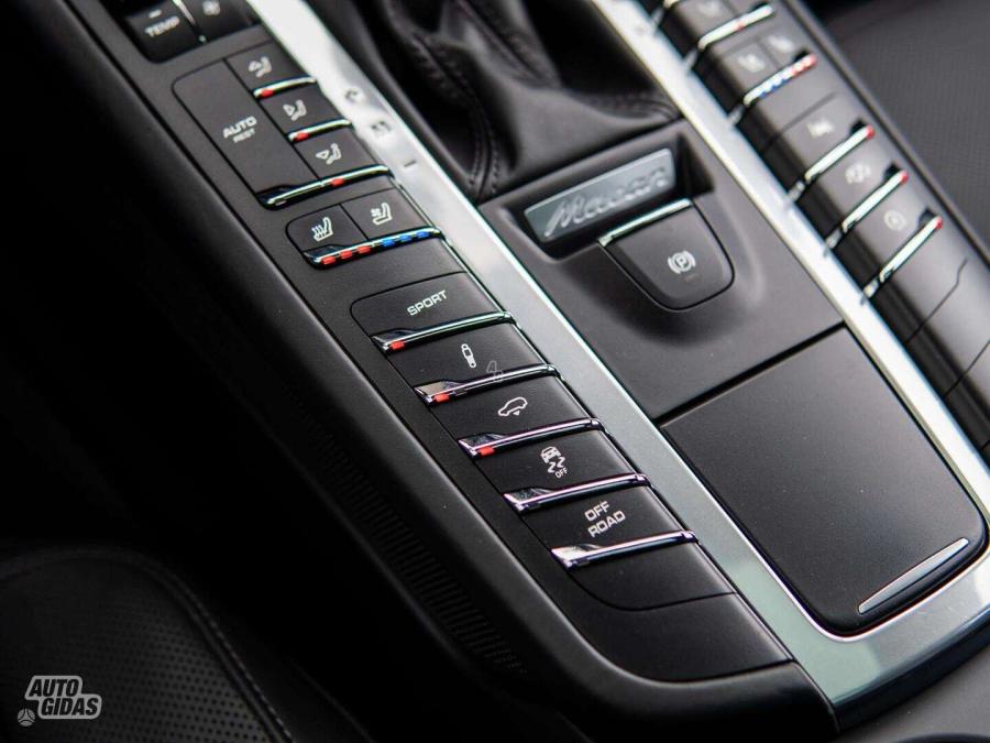 Melns Porsche Macan 2019 Marijampole, ar dzinēja tilpumu 3.00 L un nobraukumu 82 tūkst. km par 43450 €, foto 33 vietnē AUTOMOTO.COM.LV