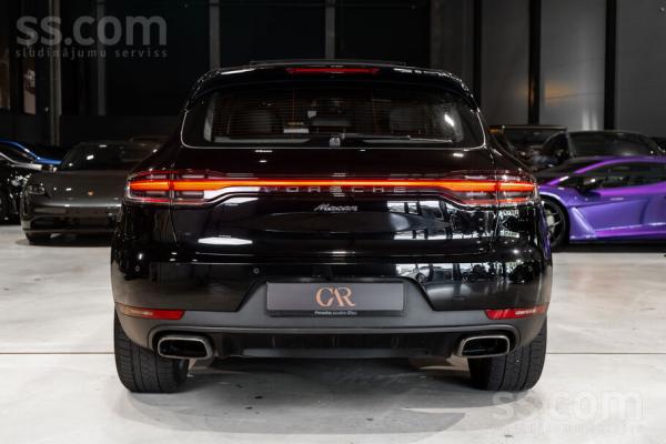 Melns Porsche Macan 2019 Rīga, ar dzinēja tilpumu 2.00 L un nobraukumu 118 tūkst. km par 35900 €, foto 5 vietnē AUTOMOTO.COM.LV