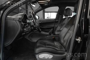 Melns Porsche Macan 2019 Rīga, ar dzinēja tilpumu 2.00 L un nobraukumu 118 tūkst. km par 35900 €, foto 9 vietnē AUTOMOTO.COM.LV