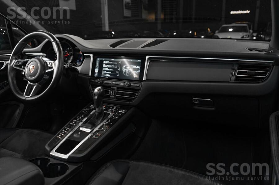 Melns Porsche Macan 2019 Rīga, ar dzinēja tilpumu 2.00 L un nobraukumu 118 tūkst. km par 35900 €, foto 12 vietnē AUTOMOTO.COM.LV