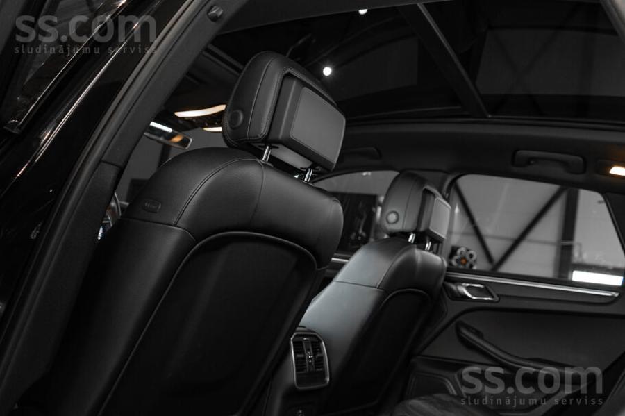 Melns Porsche Macan 2019 Rīga, ar dzinēja tilpumu 2.00 L un nobraukumu 118 tūkst. km par 35900 €, foto 14 vietnē AUTOMOTO.COM.LV
