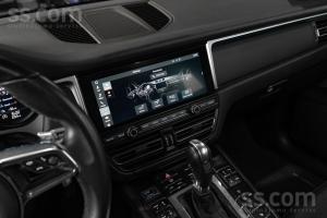 Melns Porsche Macan 2019 Rīga, ar dzinēja tilpumu 2.00 L un nobraukumu 118 tūkst. km par 35900 €, foto 25 vietnē AUTOMOTO.COM.LV