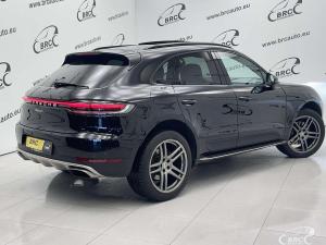 Black Porsche Macan 2019 in Vilnius, with an engine capacity of 1.98 L and mileage of 118 thousand km for 32900 €, photo 4 on AUTOMOTO.COM.LV