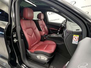 Black Porsche Macan 2019 in Vilnius, with an engine capacity of 1.98 L and mileage of 118 thousand km for 32900 €, photo 9 on AUTOMOTO.COM.LV