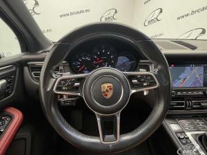 Black Porsche Macan 2019 in Vilnius, with an engine capacity of 1.98 L and mileage of 118 thousand km for 32900 €, photo 30 on AUTOMOTO.COM.LV