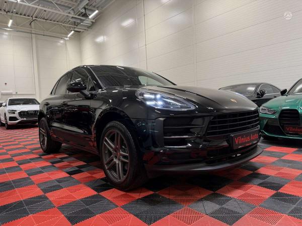 Melns Porsche Macan 2019 Viļņa, ar dzinēja tilpumu 1.98 L un nobraukumu 154 tūkst. km par 34990 €, foto 3 vietnē AUTOMOTO.COM.LV