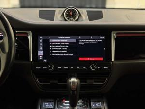 Black Porsche Macan 2019 in Vilnius, with an engine capacity of 1.98 L and mileage of 154 thousand km for 34990 €, photo 27 on AUTOMOTO.COM.LV