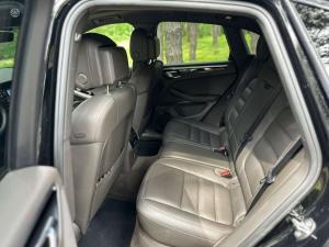 Melns Porsche Macan 2020 Viļņa, ar dzinēja tilpumu 3.00 L un nobraukumu 69 tūkst. km par 41000 €, foto 21 vietnē AUTOMOTO.COM.LV