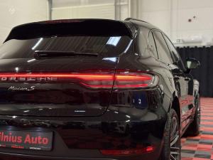 Melns Porsche Macan 2020 Viļņa, ar dzinēja tilpumu 3.00 L un nobraukumu 84 tūkst. km par 40500 €, foto 9 vietnē AUTOMOTO.COM.LV