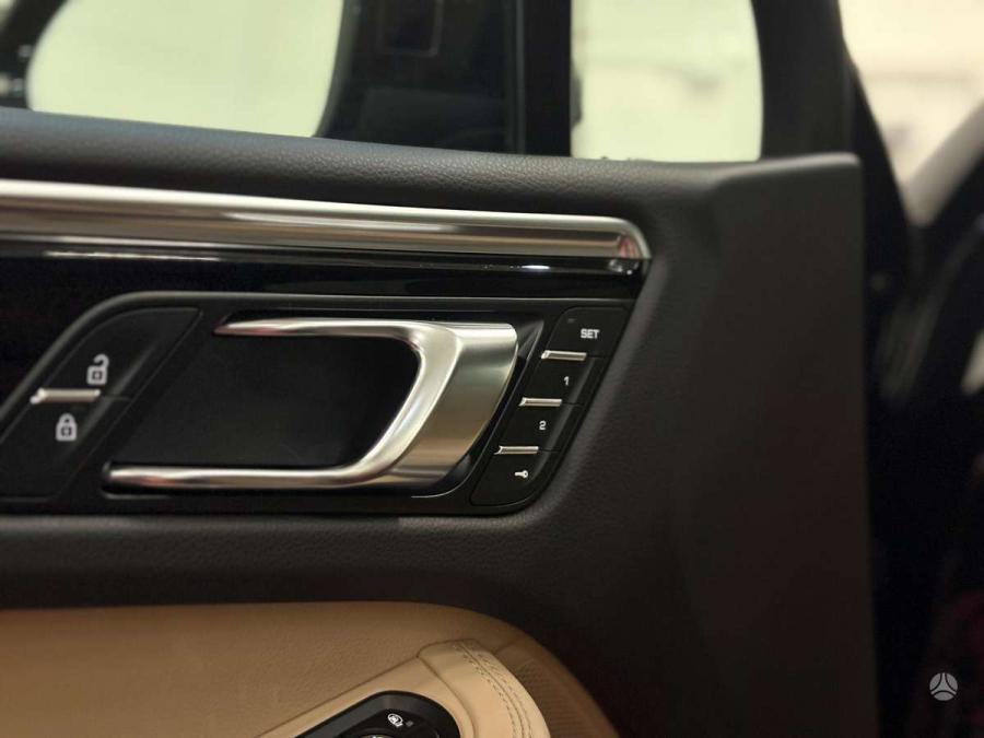 Melns Porsche Macan 2020 Viļņa, ar dzinēja tilpumu 3.00 L un nobraukumu 80 tūkst. km par 38990 €, foto 15 vietnē AUTOMOTO.COM.LV