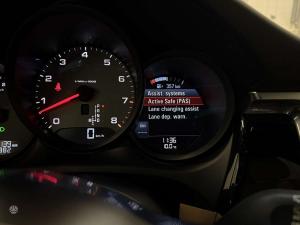 Melns Porsche Macan 2020 Viļņa, ar dzinēja tilpumu 3.00 L un nobraukumu 80 tūkst. km par 38990 €, foto 23 vietnē AUTOMOTO.COM.LV
